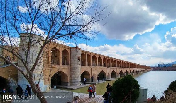 Zayandeh Rud - River and Bridges in Isfahan - Iran Safar Blog
